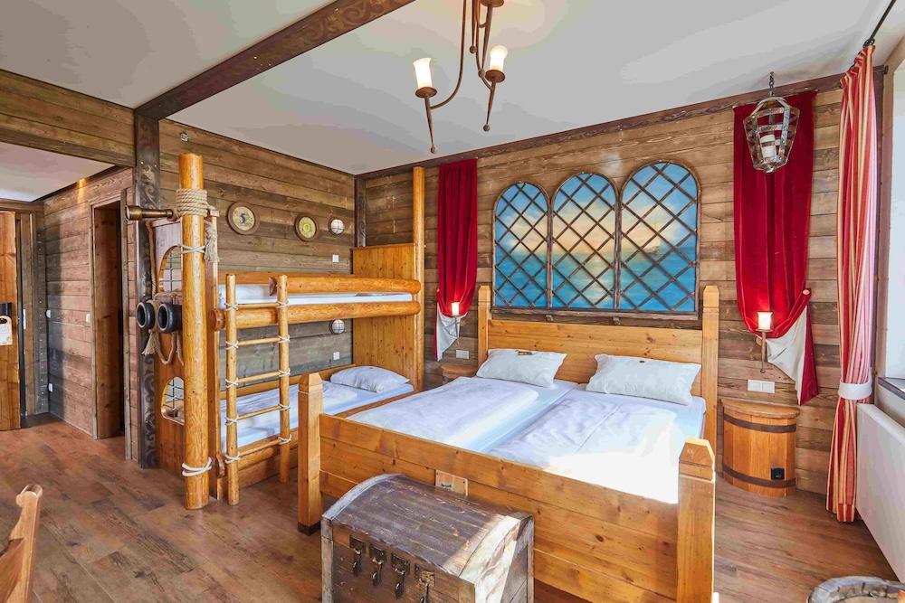 Merlin Careers | Home